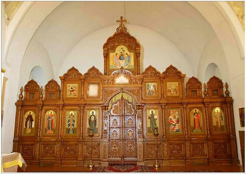 Portable Wooden Iconostasis for Russian Orthodox Church- Symbolism