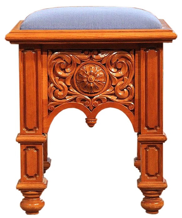 Church furniture: Clergy stool - Istok Church Supplies